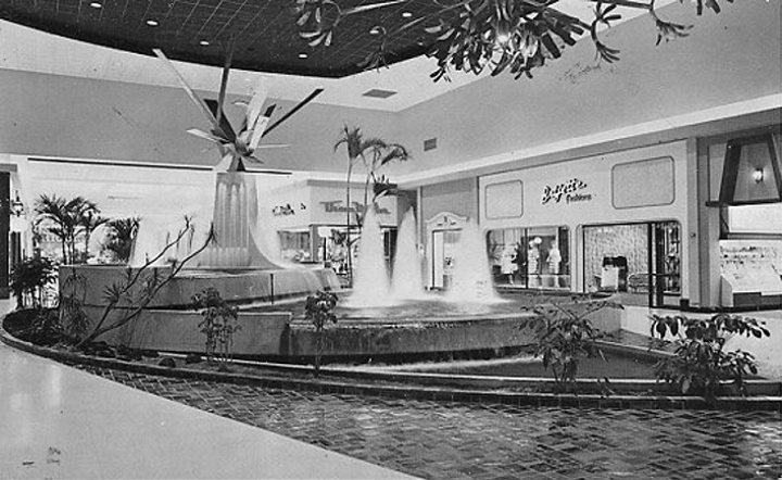 The Department Store Museum: The Halle Brothers Co., Cleveland, Ohio