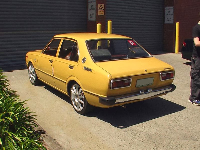 Toyota Corolla Klasik Tahun 1979 | Gambar Mobil Klasik dan Antik