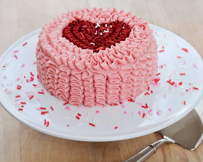 Beki Cook's Cake Blog: Ruffle Cake Tutorial - Valentine's Day