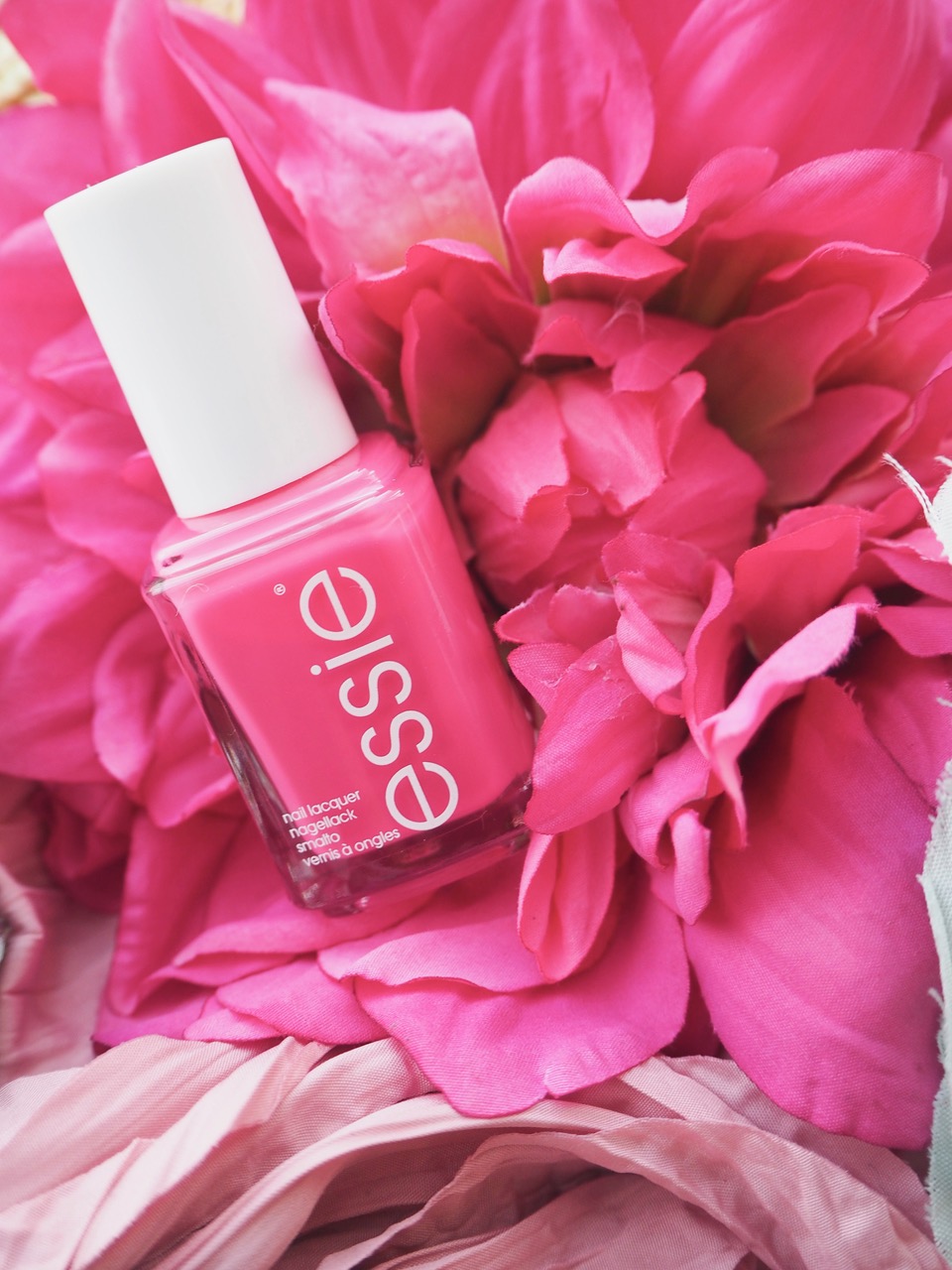 MAITUINS: MAINAILS ESSIE SUMMER18