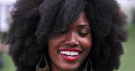 Desenredar el pelo afro: Guía de productos y pautas