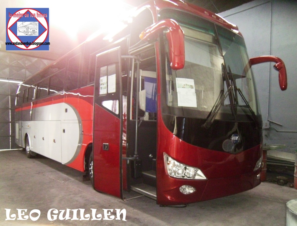 ANDANDO EN BUS: HISTORIA DE BONLUCK BUS