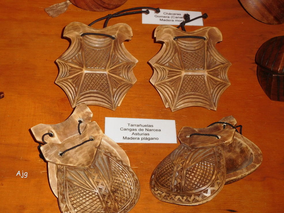 En Busca del Hada Azul: Exposición de Castañuelas en el Centro de ...