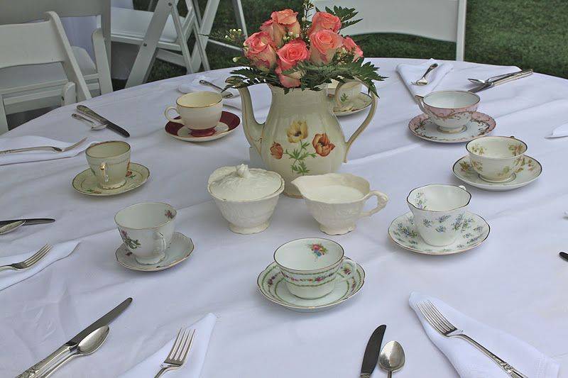 In and Out My Nest: Elevenses Tea party