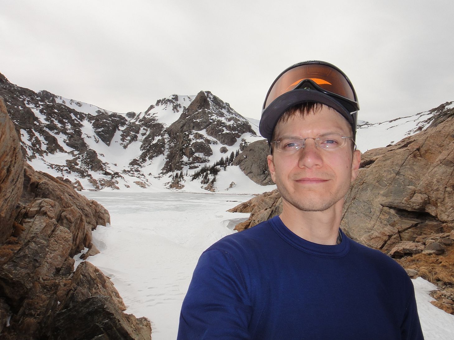Hiking Rocky Mountain National Park: Bluebird Lake in the Winter.