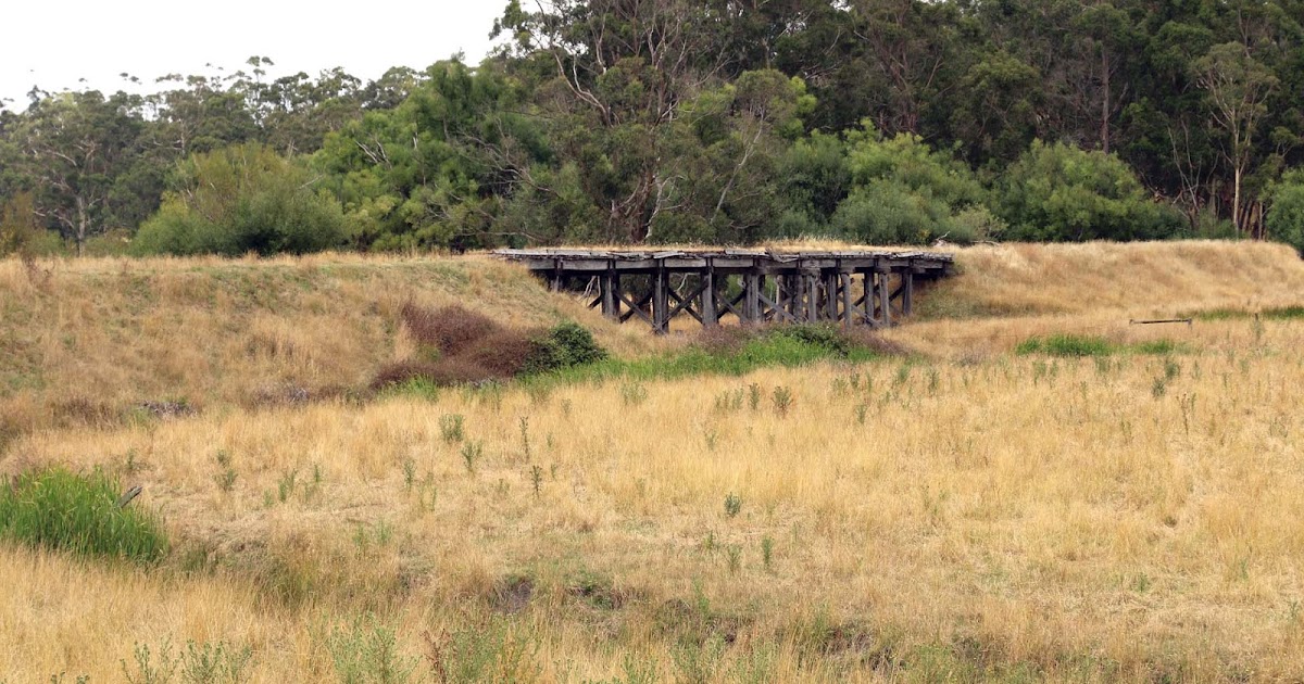 Abandoned But Not Forgotten: Bridges over the Barwon River West Branch ...