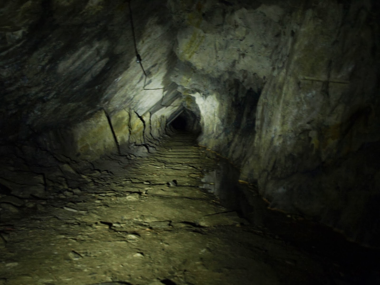 Sci/Why: Stories in Slate: Touring an Underground Mine
