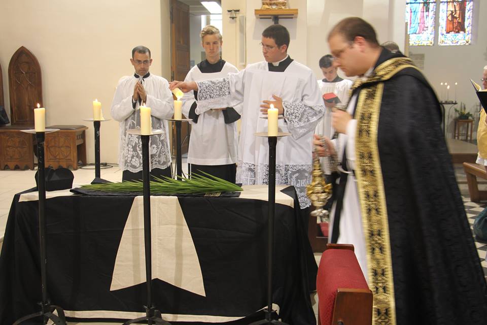 New Liturgical Movement: An EF Requiem Mass for Fr Jacques Hamel