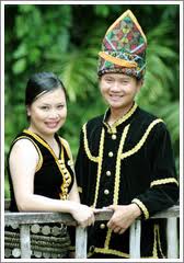 Tamparuli Sabah: Traditional Costume For The Kadazans Dusun