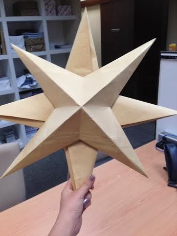 Atlantis_My world: Christmas D.I.Y: Giant Origami star
