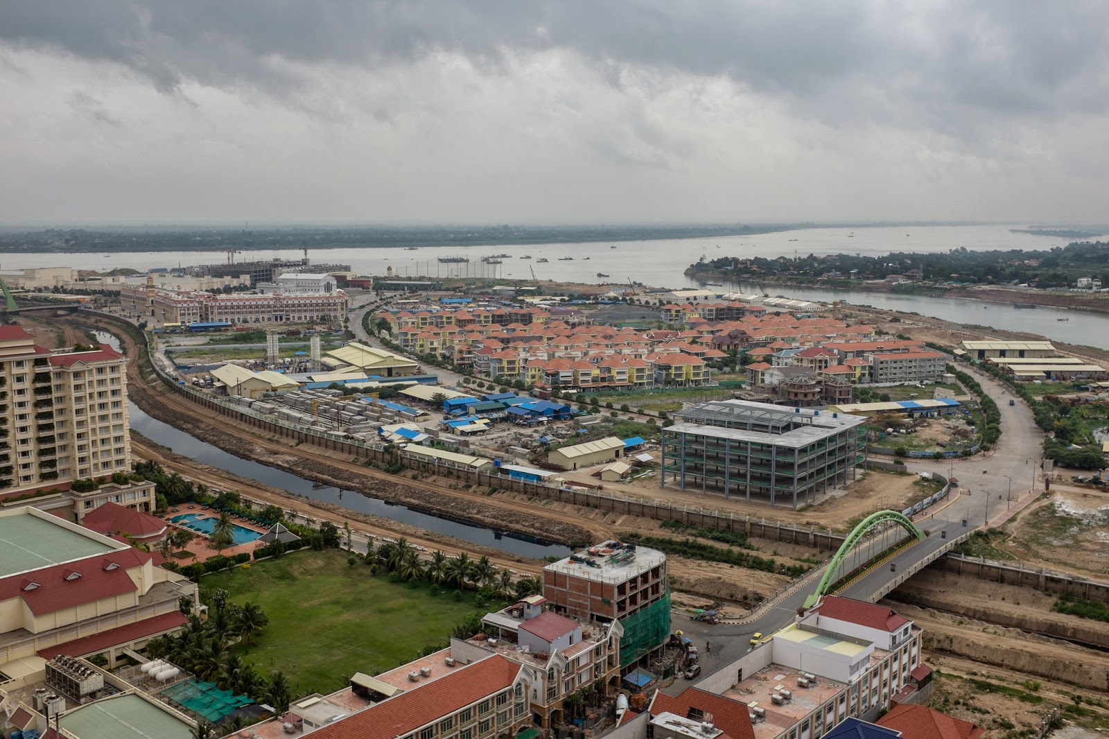 តំបន់ភ្នំពេញ- Phnom Penh Zone: Phnom Penh Update: Koh Pich or Diamond ...