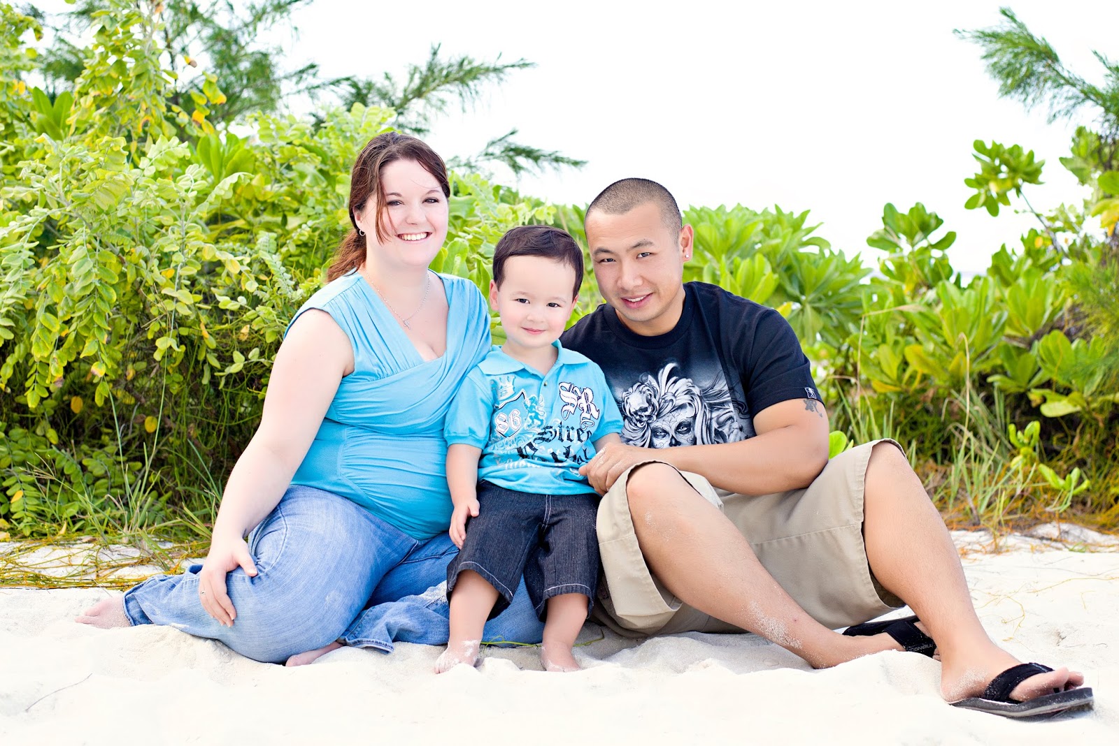 Rachelle Ann Photography Guam Photographer: -Pham Family- {Guam Family ...