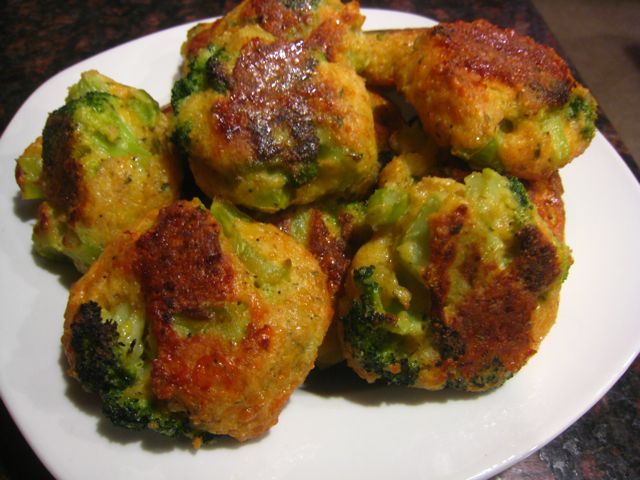 Spirals & Spatulas: Baked Broccoli Bites