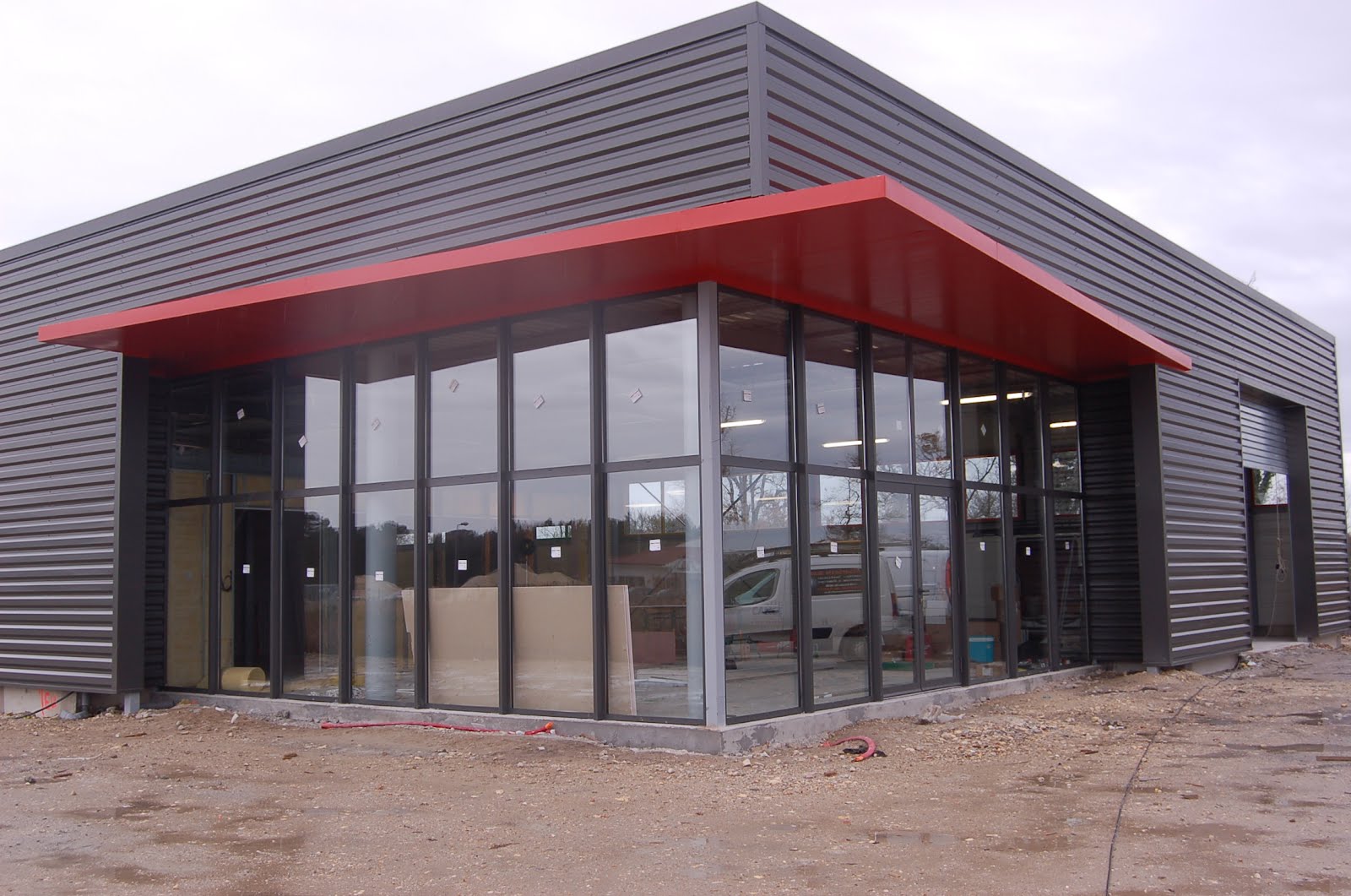 Atelier Architecte MN DEGRENDEL: Bâtiment Industriel