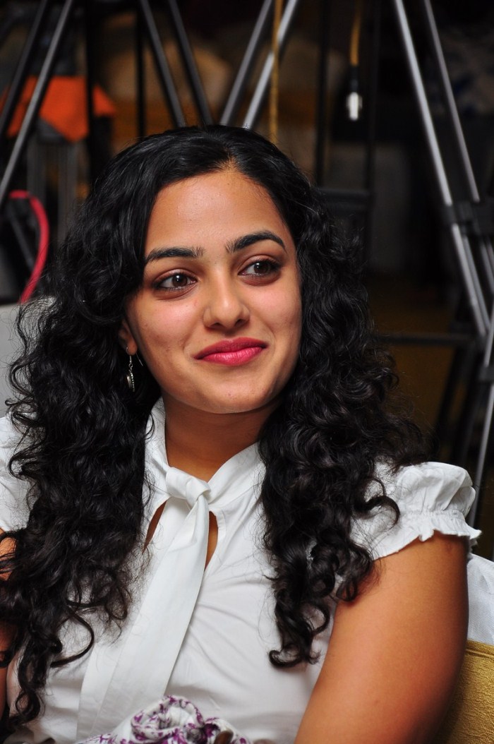 Nithya Menon New Images,Stills ~ Cinindya