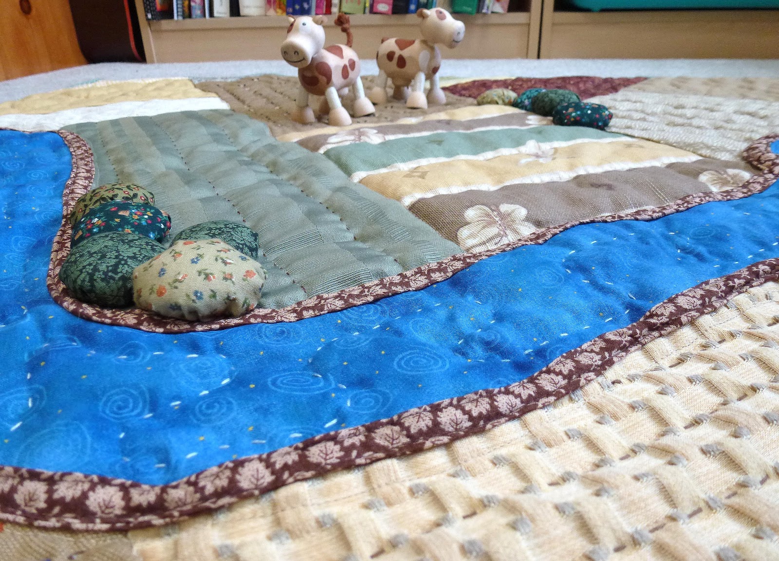 Leslie's Art and Sew: Farm Play Mat