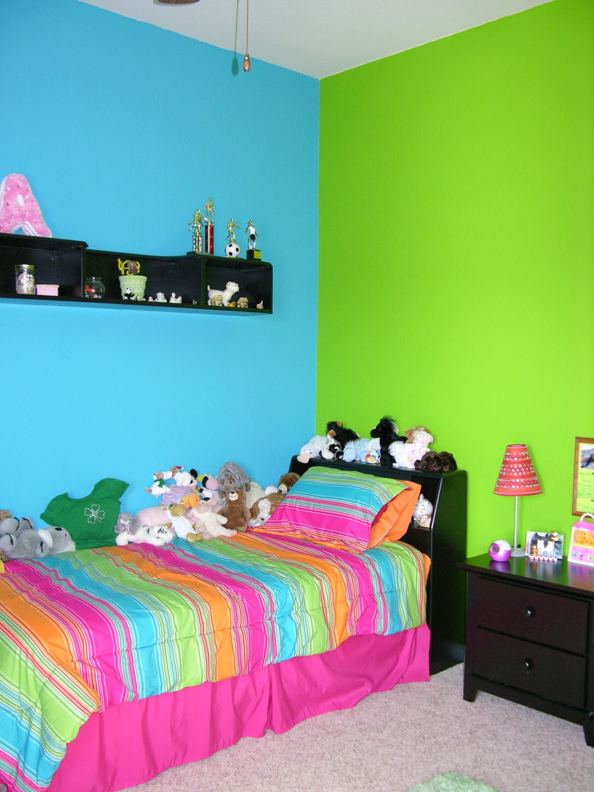 Creative Splatter: Kid's Room: Multi-Color