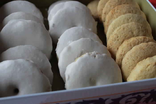 LES ROUSQUILLES ,La recette des Biscuits Catalan - Amour De Cuisine