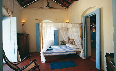 ESTILO RUSTICO: CASA RUSTICA EN GOA