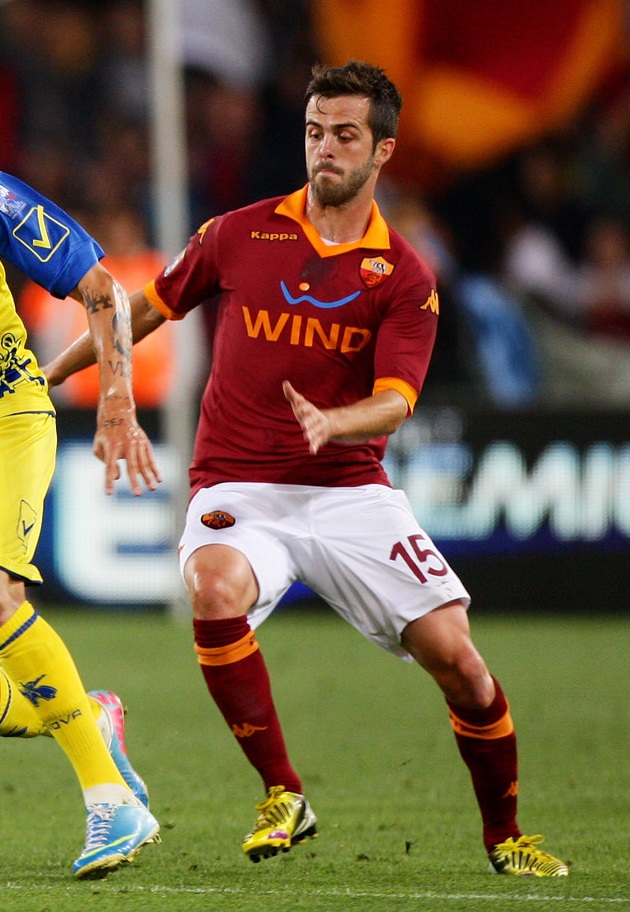 Arsenal, City And Spurs Linked With Pjanic - AS Roma