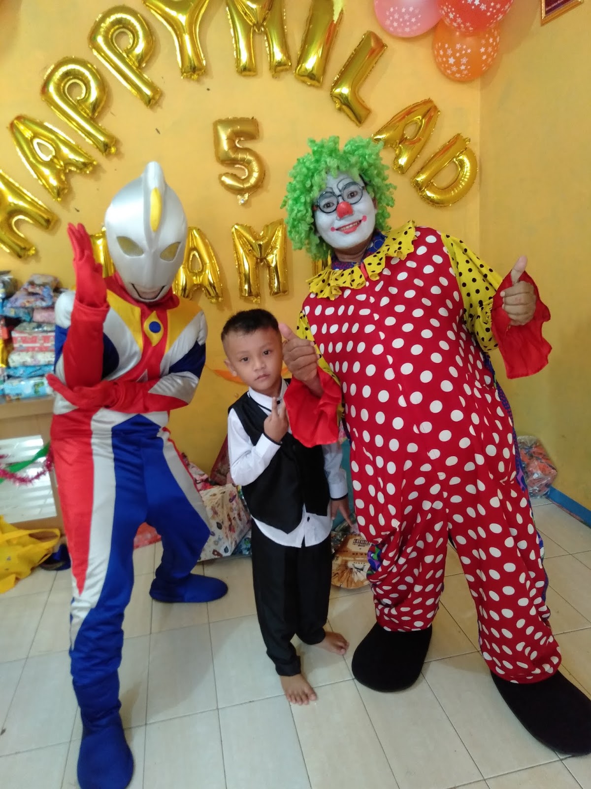 Badut solo/badut ulang'tahun solo/badut terdekat 085865998849/ ...