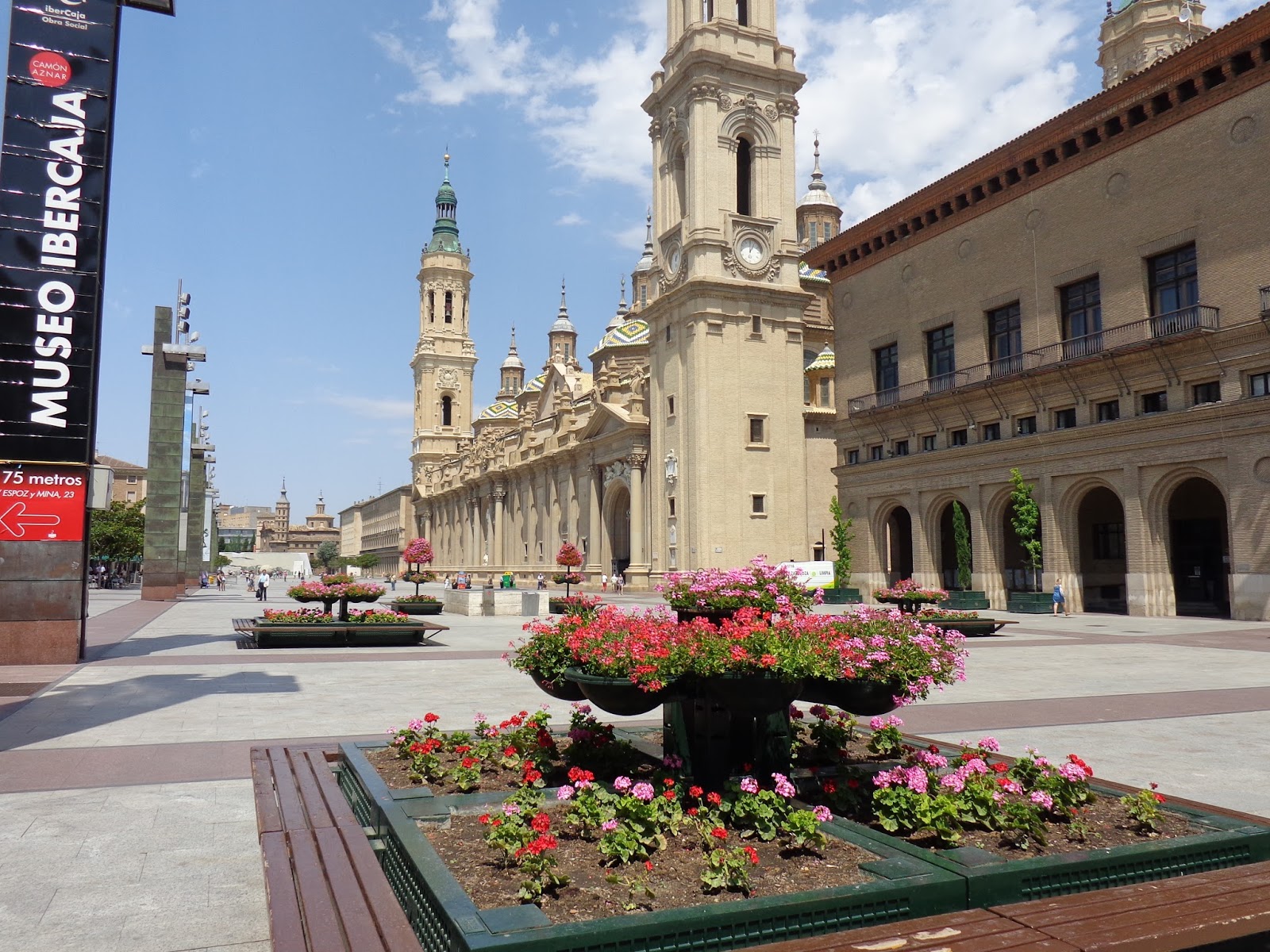 viajar cueste lo que cueste : ZARAGOZA, CAPITAL DE ARAGON.-