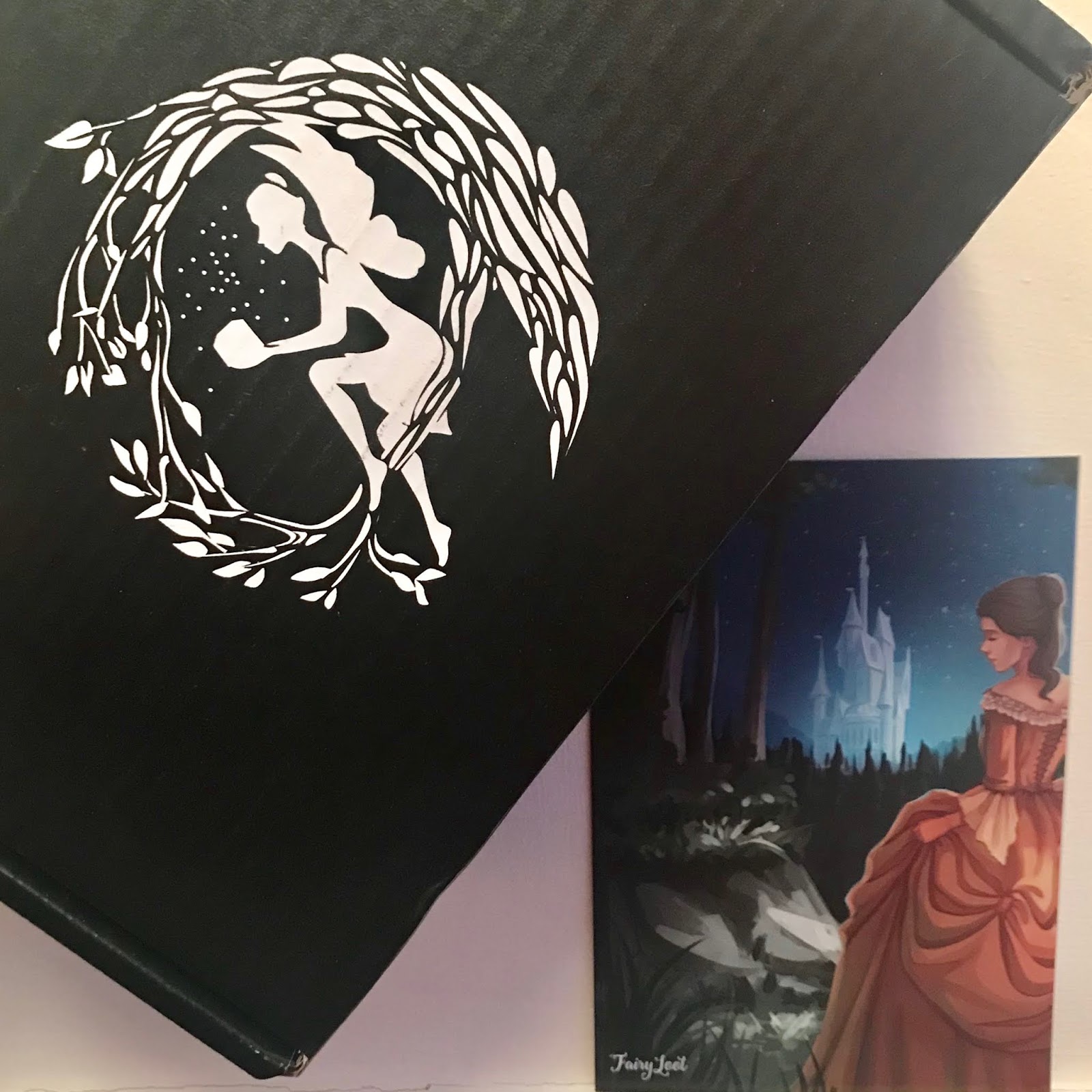 Feeling Fictional: Fairyloot Unboxing - February 2019 "Beauty and the ...