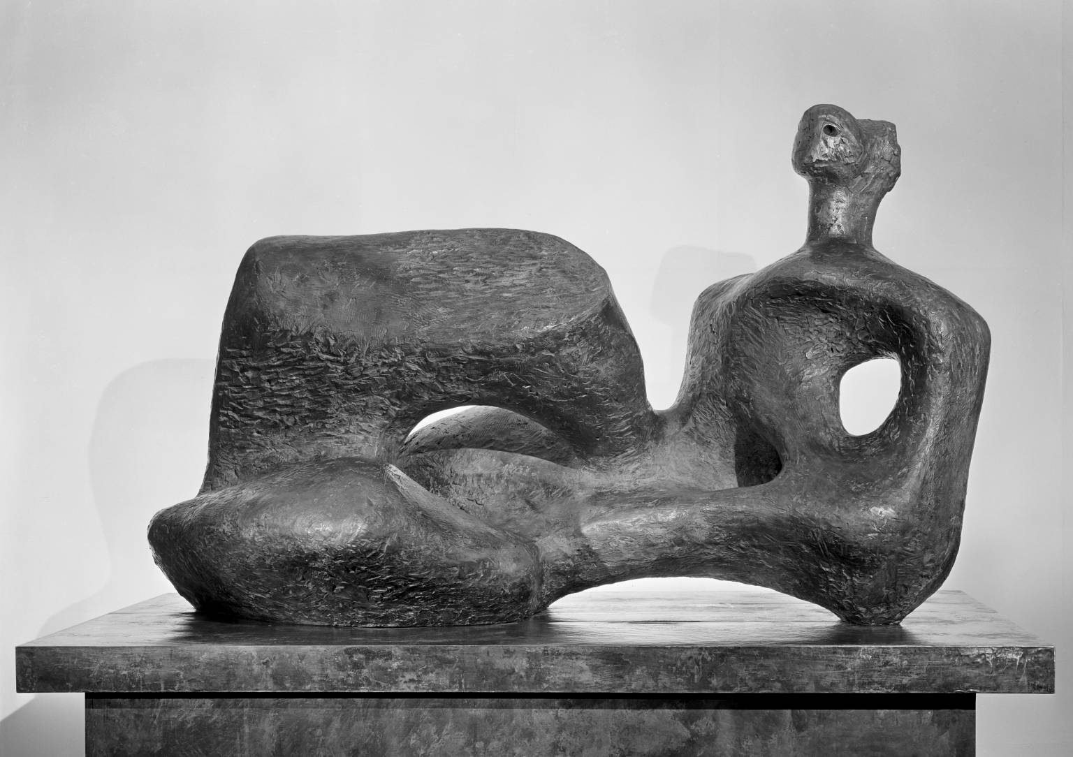 FND 152: Henry Moore's Artwork