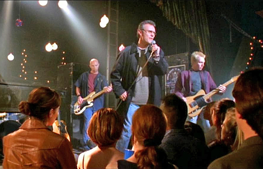 Doux Reviews: Buffy the Vampire Slayer: Restless