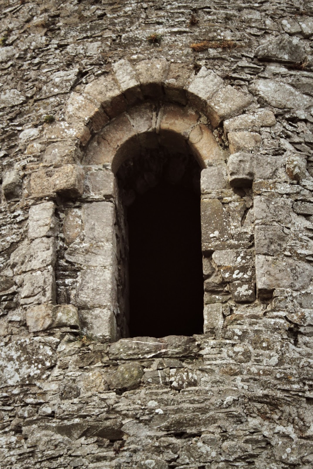 Historic Sites of Ireland: Dromiskin Round Tower High Cross and Church