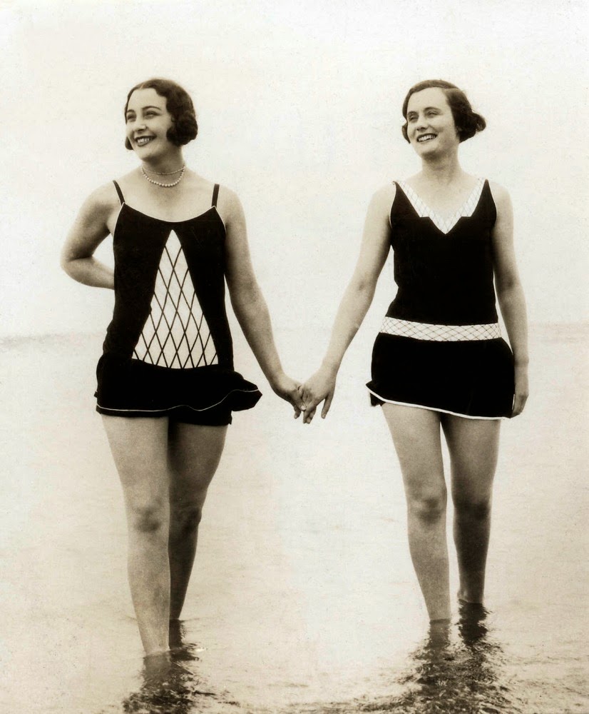 Vintage Photography Bathing Beauties