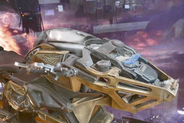 Hollywood Movie Costumes and Props: Alita: Battle Angel movie costume ...