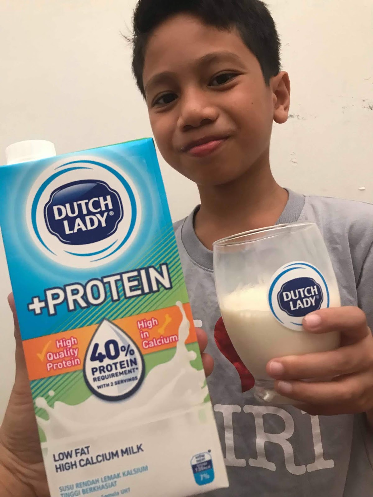 DUTCH LADY +PROTEIN BAHARU DENGAN PROTEIN BERKUALITI DAN KALSIUM YANG ...