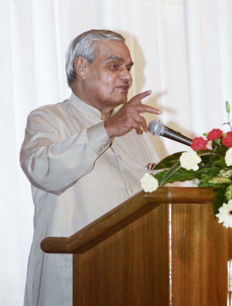 Gods-Leaders-Images-Drawings: Atal Behari Vajpayee Narendra Modi High ... Gods-Leaders-Images-Drawings: Atal Behari Vajpayee Narendra Modi High ...
