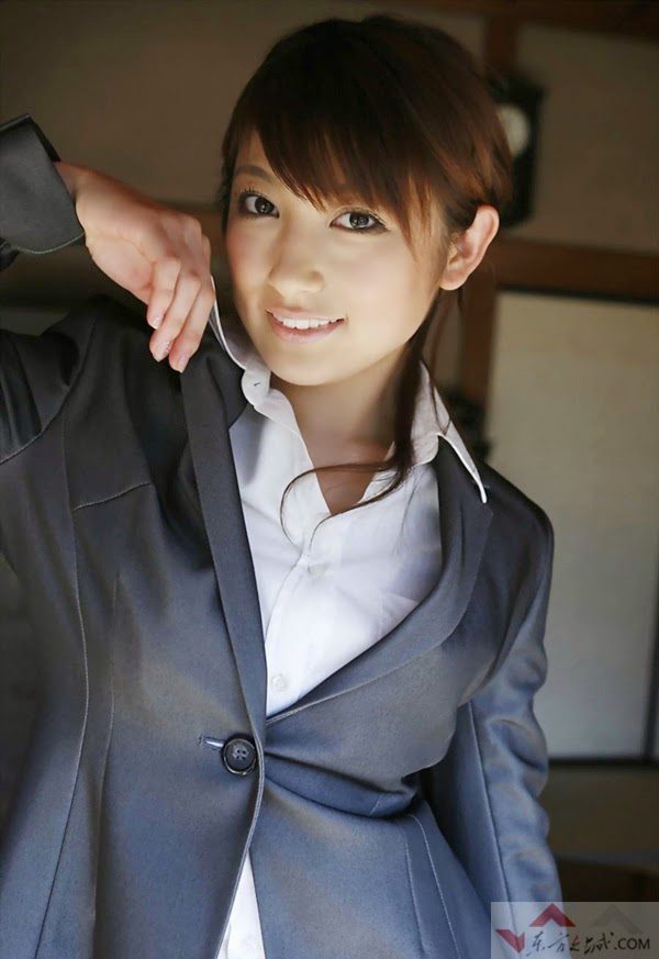 The Uniform Girls: [PIC] OL suit uniform girl