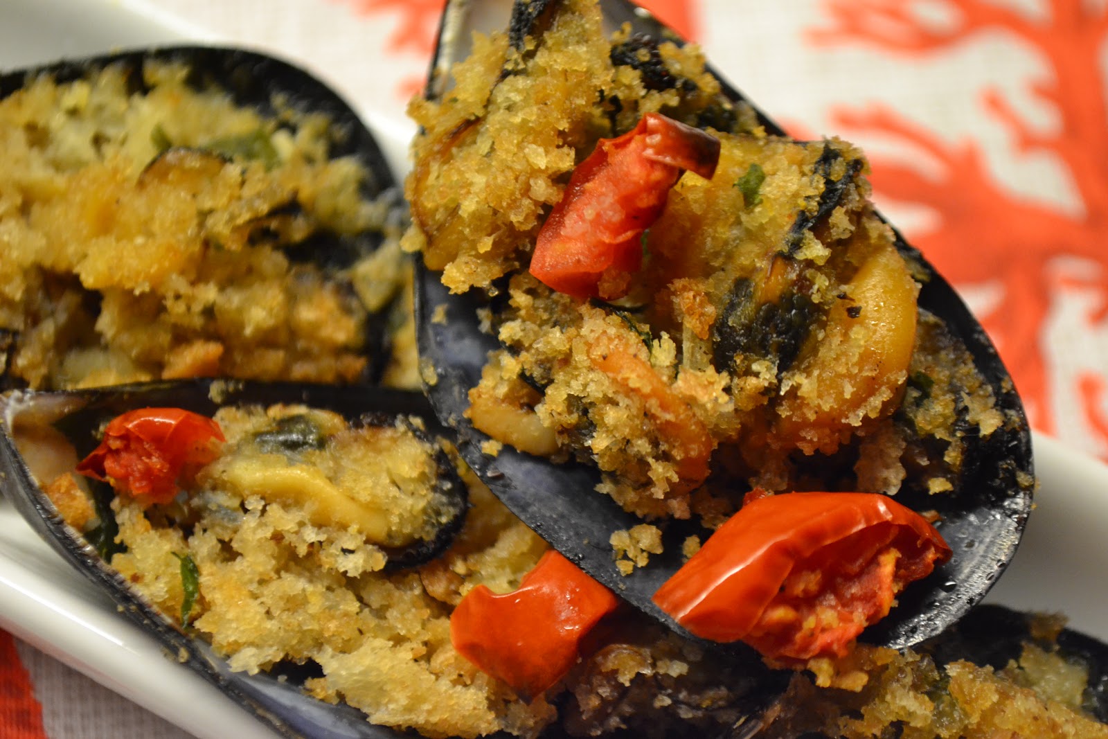 La creatività e i suoi colori: Cozze ripiene: ricetta tipica delle Marche