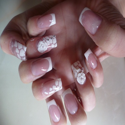 Salon Ioana: Manichiură