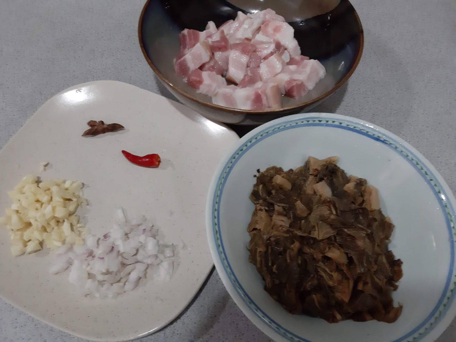 南海姑娘 Alice Lee Kitchen 爱丽思厨房: 梅菜焖五花腩 Stewed pork belly with mei chai