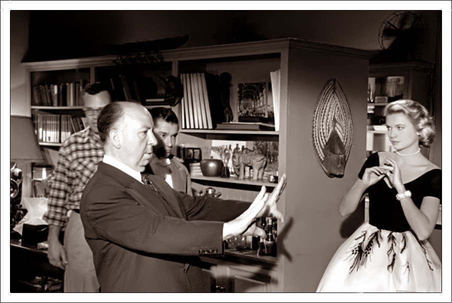 Behind the scenes: "Rear Window" with Alfred Hitchcock, James Stewart ...