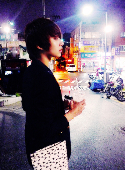 Ulzzang's World: Pose Umum Ulzzang