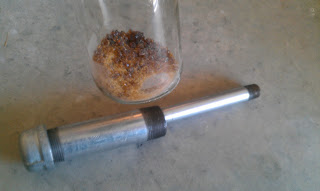 Harrach Glass: Homemade glass frit crusher