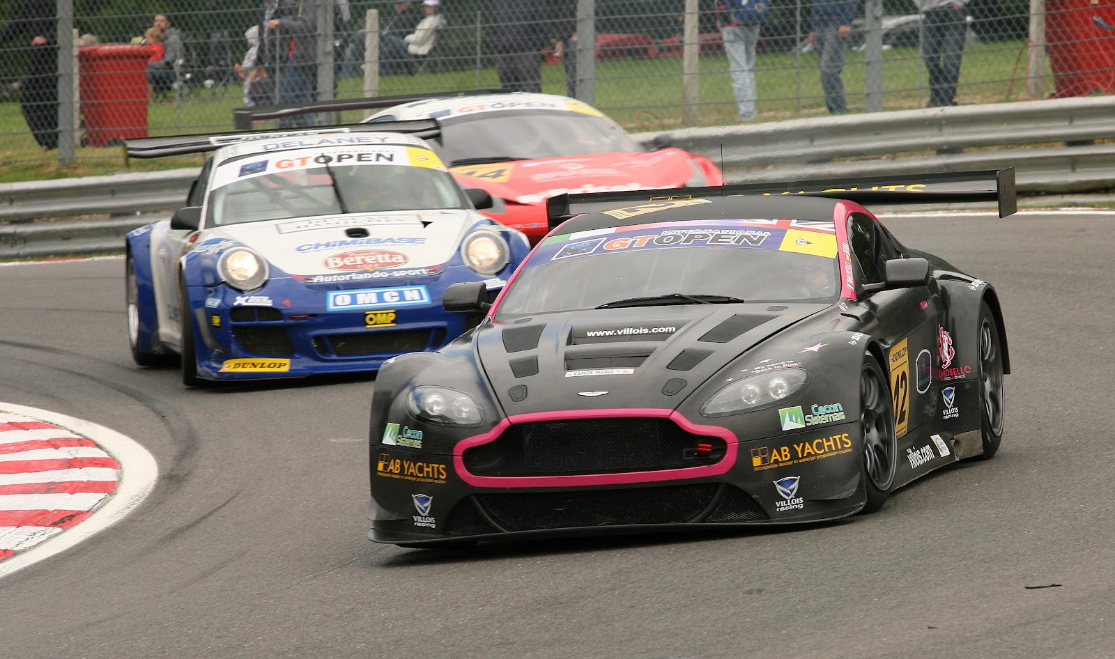 GT3 Teams | The Advantage