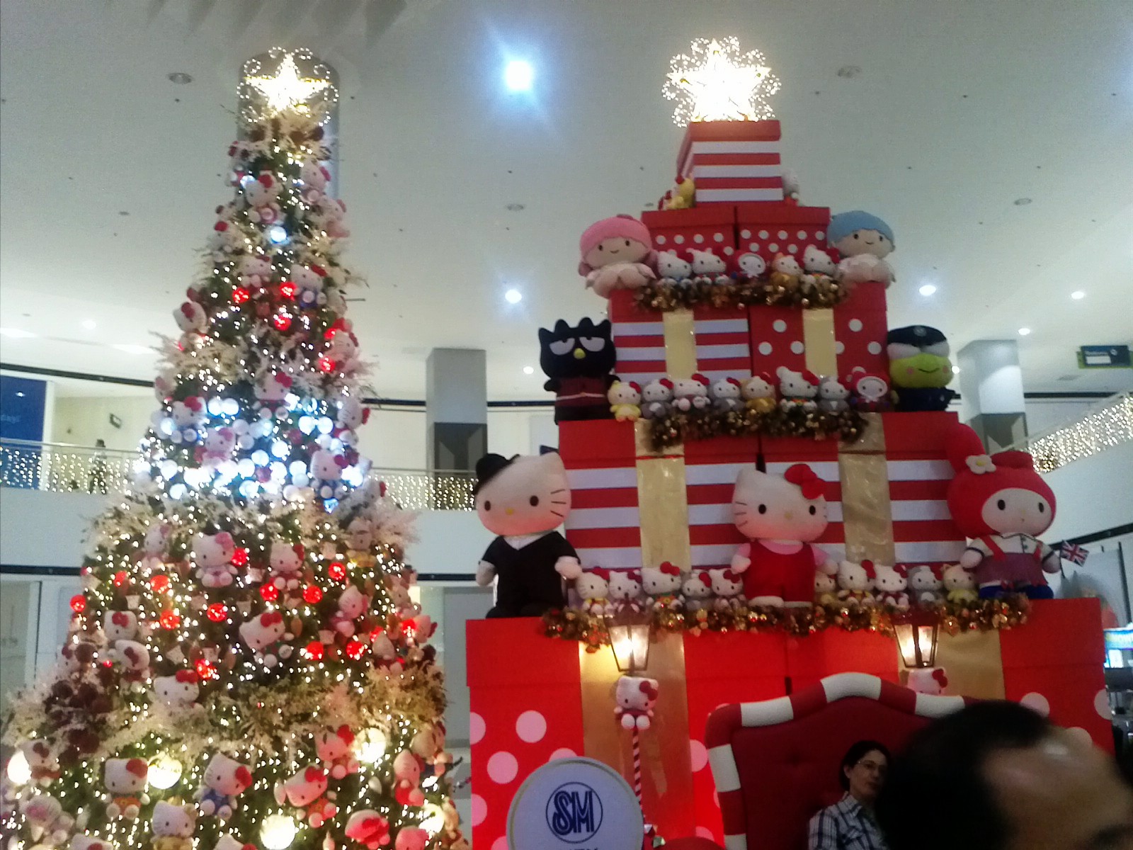 Paskong Pinoy :Christmas Trees and decors in Davao City