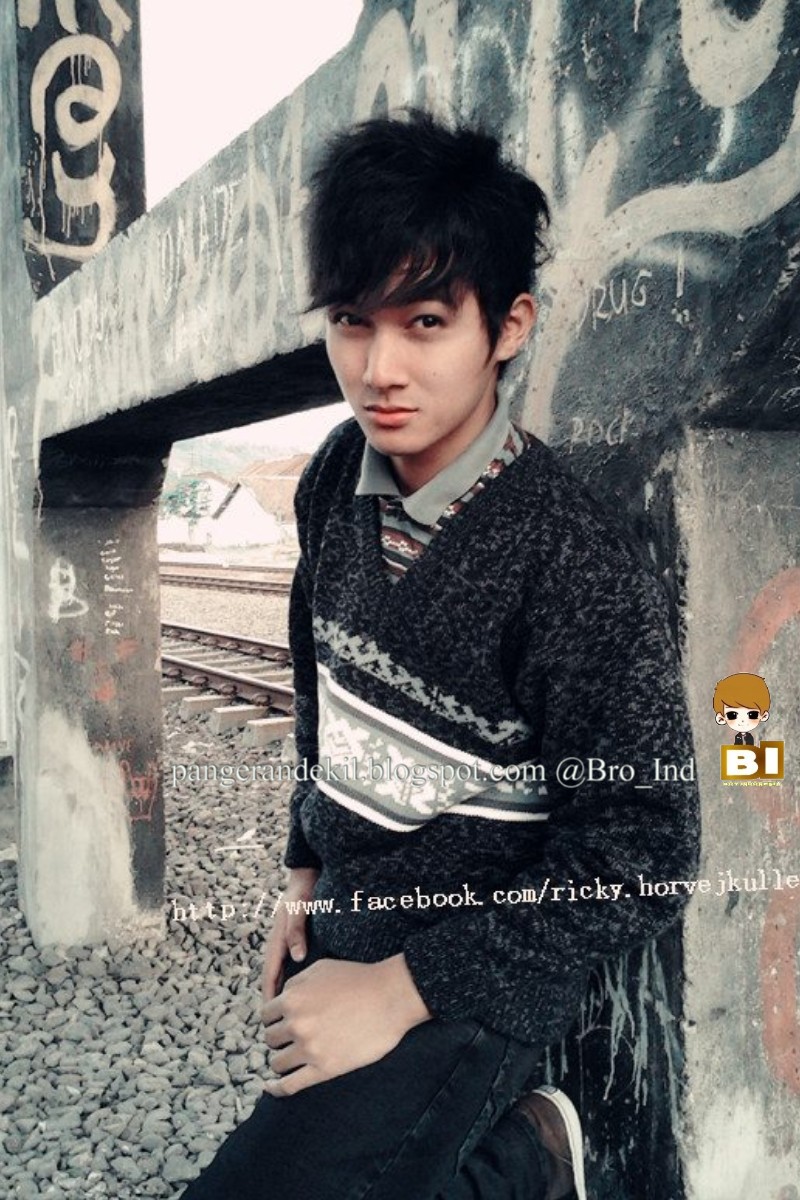 Boy Indonesia - Boy of the Week: Tips Agar Cowok Makin Keren Pakai Baju ...