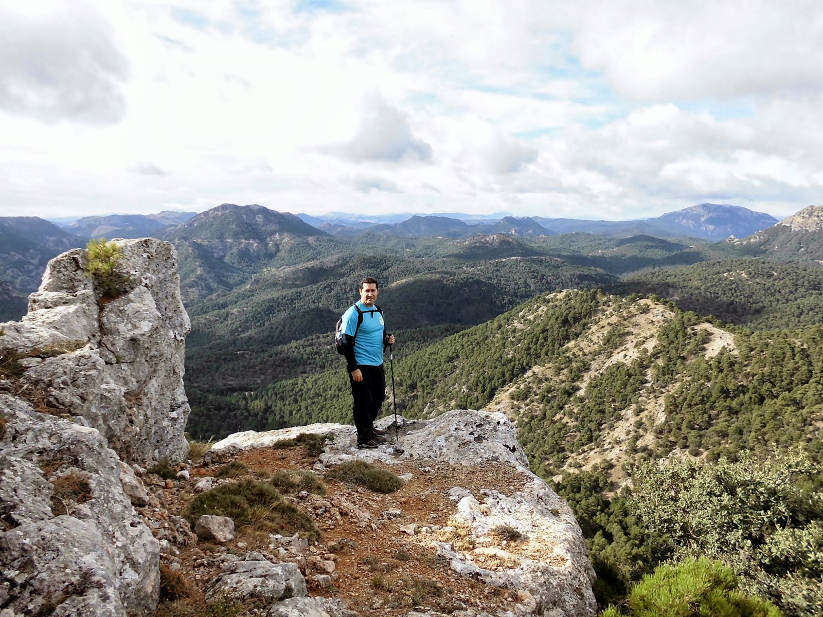 Club de Senderismo Los Escuderos de Rus (Jaen): PEDREGOSO, LOS ...