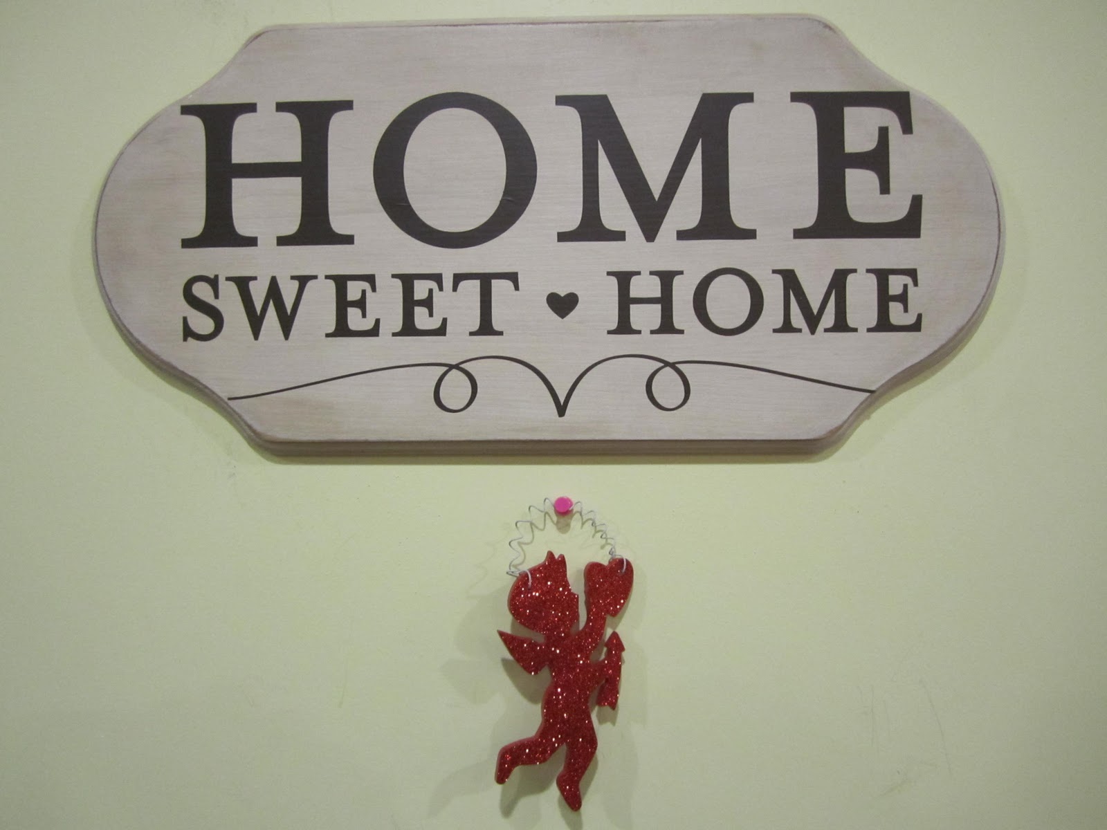 Goin' Over The Edge: Home Sweet Home decor element plaque