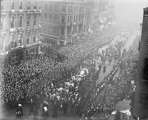 Mourning Myrtle: Queen Victoria