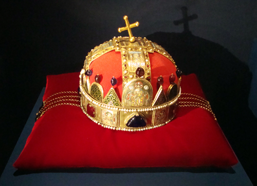 wanderlust ATLANTA: ATLANTApix: Crown of St. Stephen