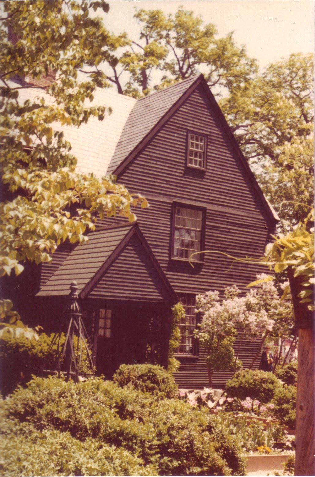 The Family Connection: First Period Colonial Houses of the ...