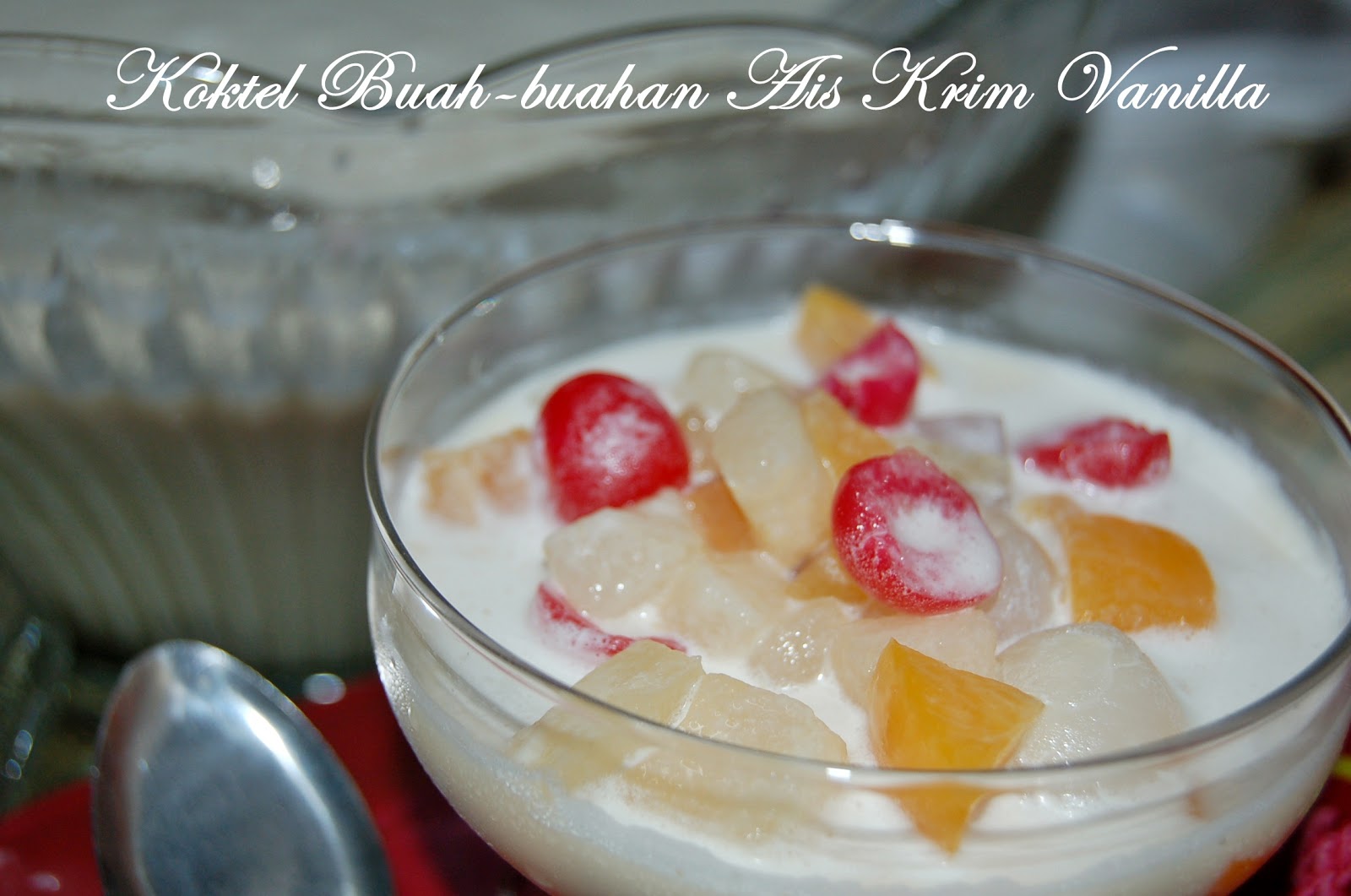 KOKTEL BUAH-BUAHAN AIS KRIM VANILLA